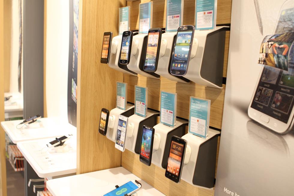 In pictures: EE replaces Orange, T-Mobile and Everything Everywhere ...